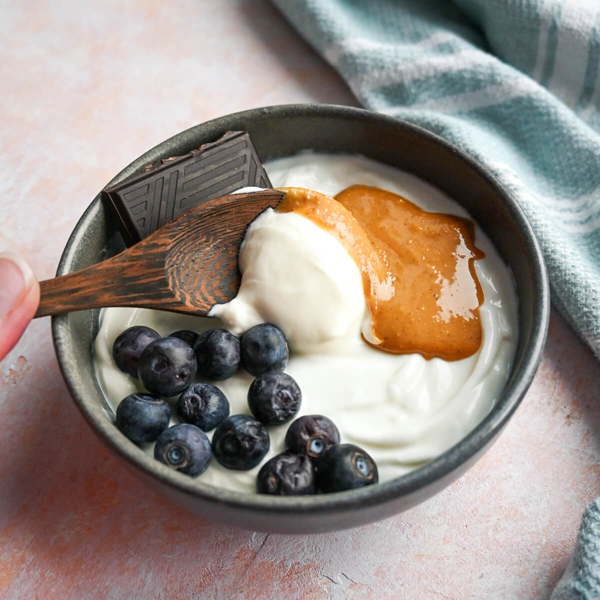 Bol de Yaourt Protéiné (avec beurre de cacahuètes)